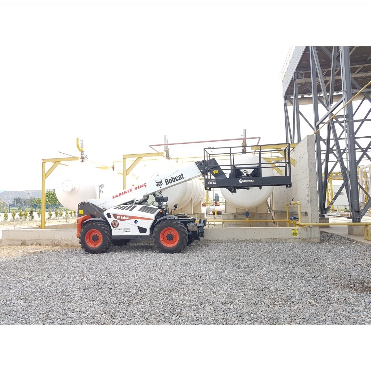 Telescopic rotating platform - Digmaq